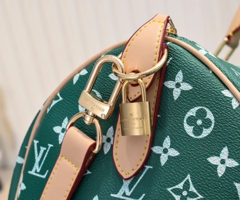 Exact replica Louis Vuitton Travel Bags
