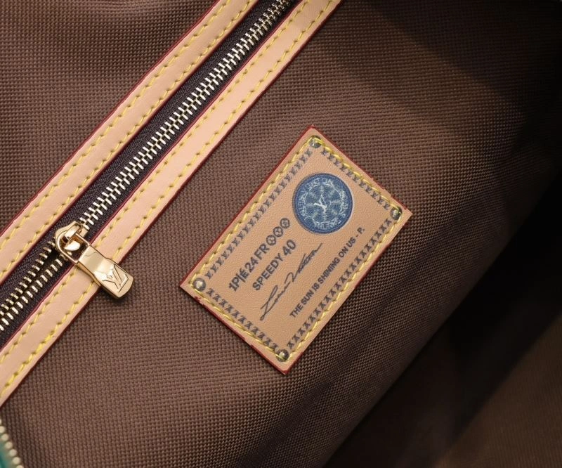 Exact replica Louis Vuitton Travel Bags