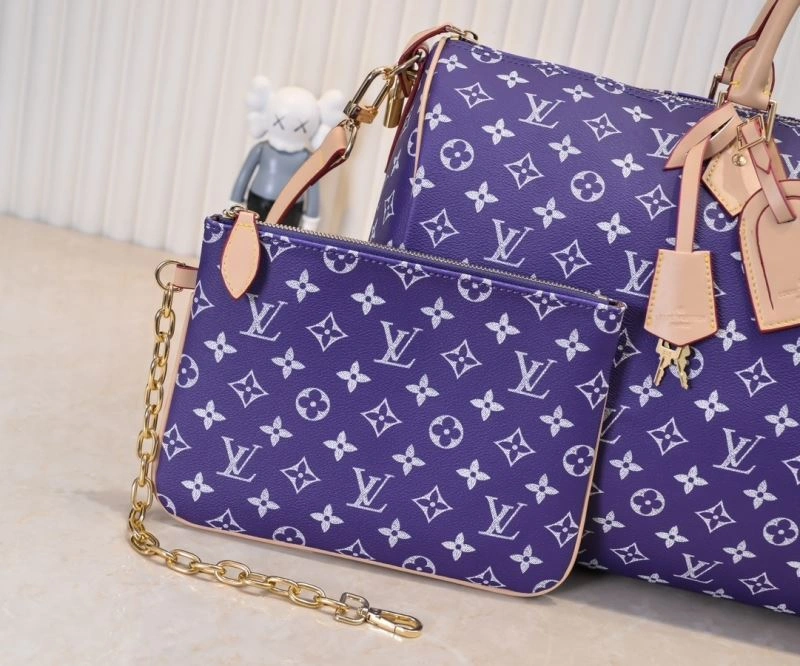 High fidelity Louis Vuitton Travel Bags