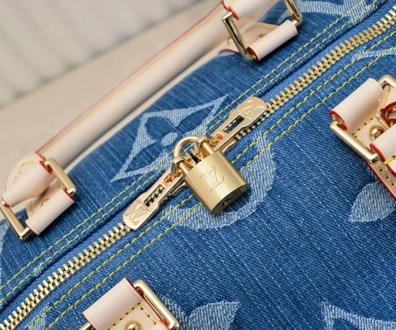 Top match Louis Vuitton Travel Bags