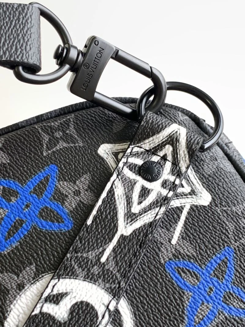 Low-cost Louis Vuitton Travel Bags