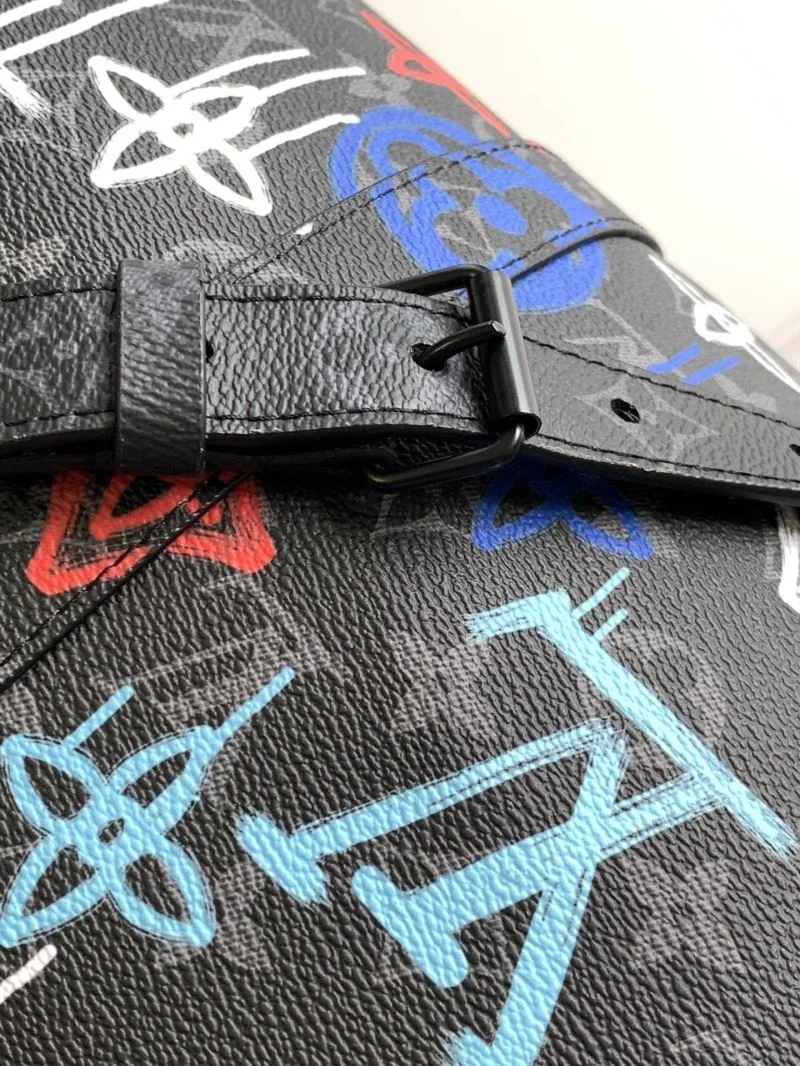 Low-cost Louis Vuitton Travel Bags