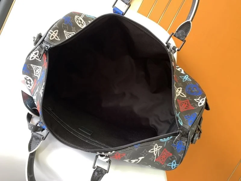 Low-cost Louis Vuitton Travel Bags