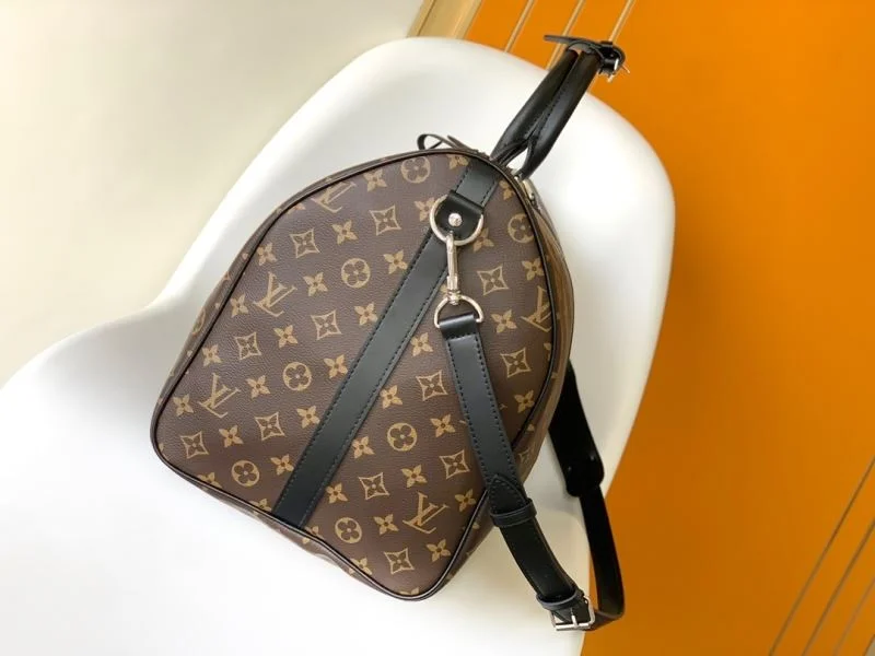 Bargain Louis Vuitton Travel Bags