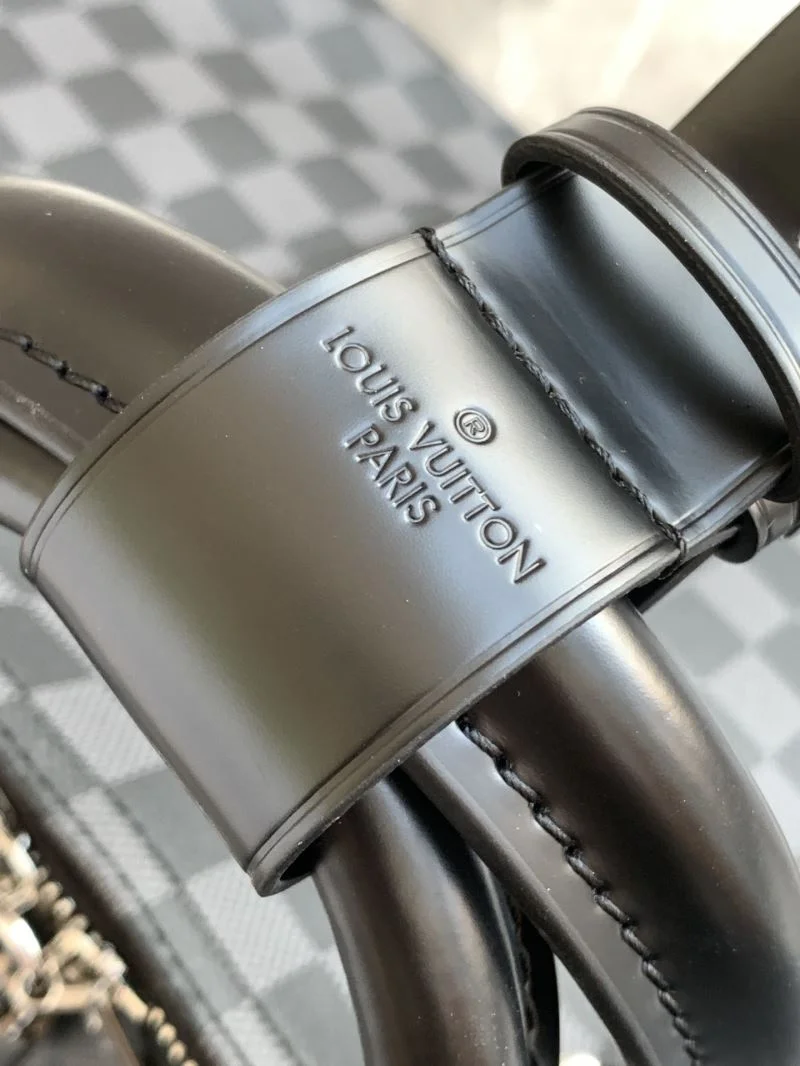 Top mirror Louis Vuitton Travel Bags