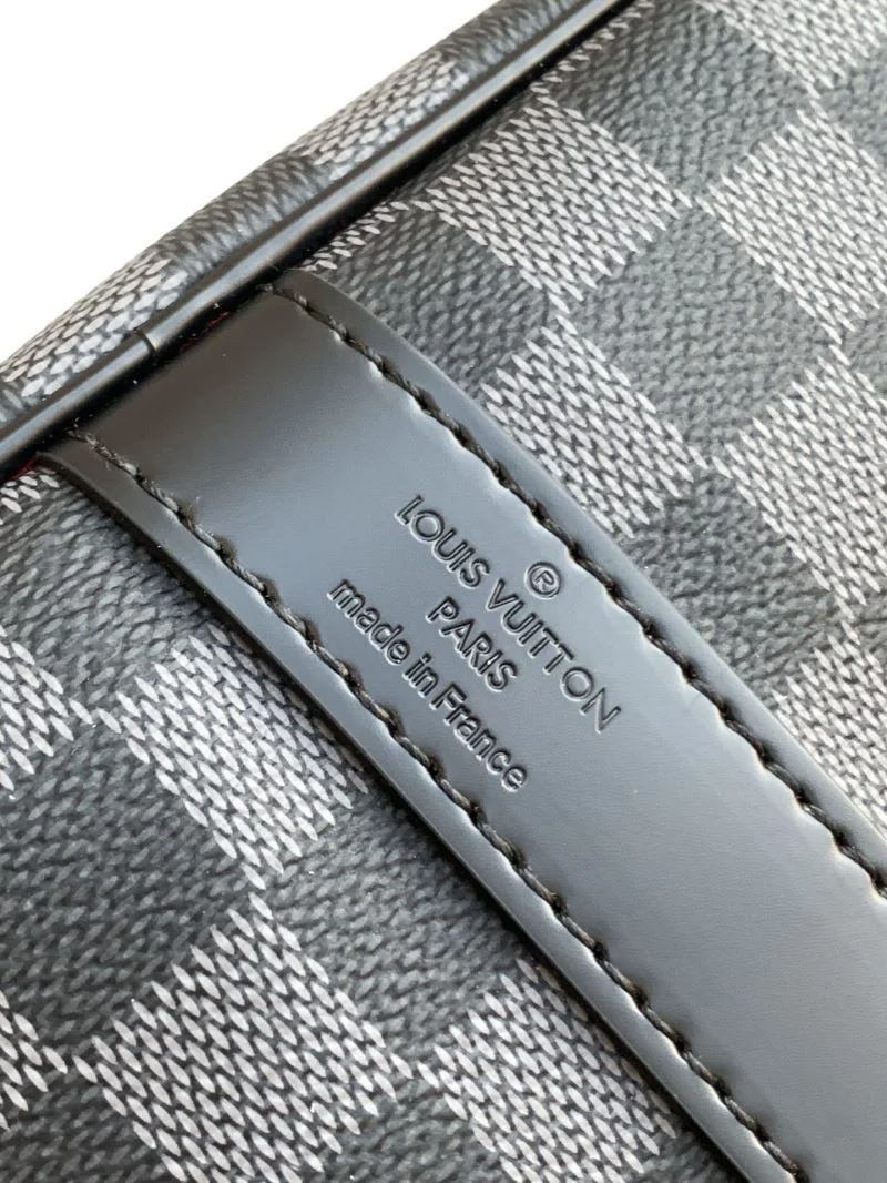 Top mirror Louis Vuitton Travel Bags