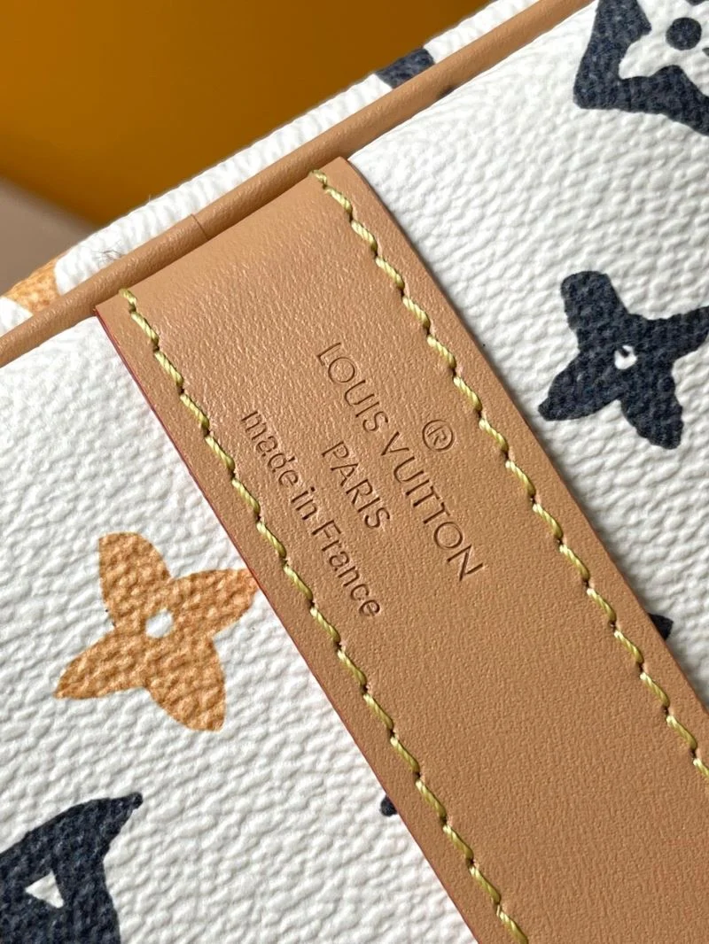 Precise copy Louis Vuitton Travel Bags