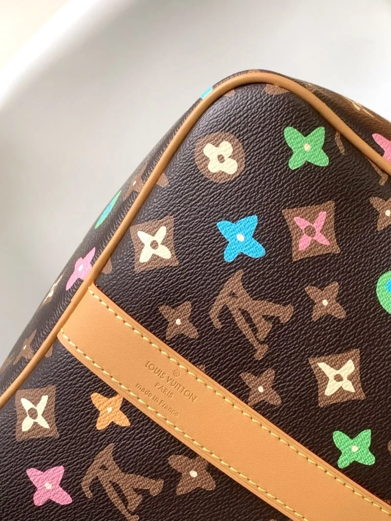 Low-cost Louis Vuitton Travel Bags