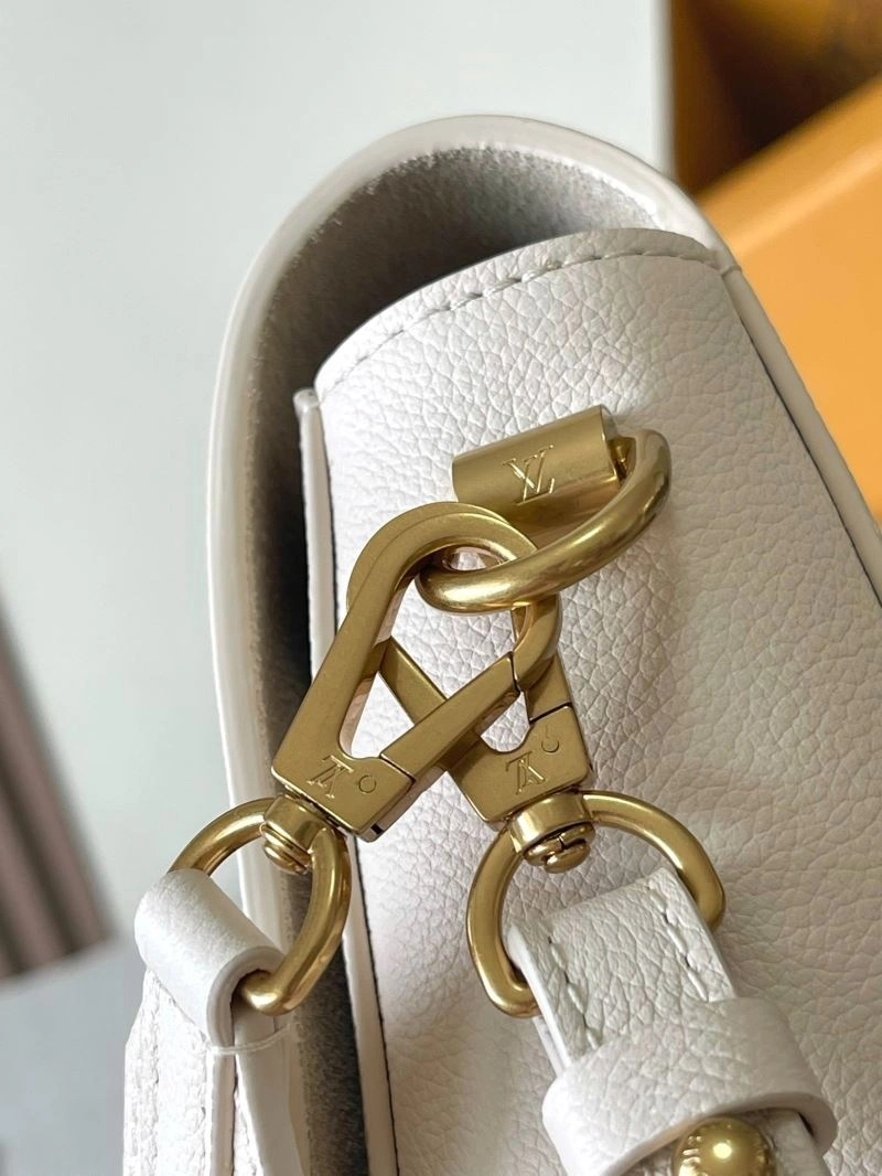Top mirror Louis Vuitton Twist Bags