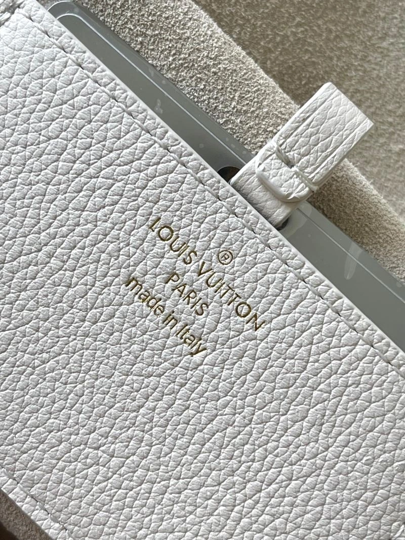 Top mirror Louis Vuitton Twist Bags