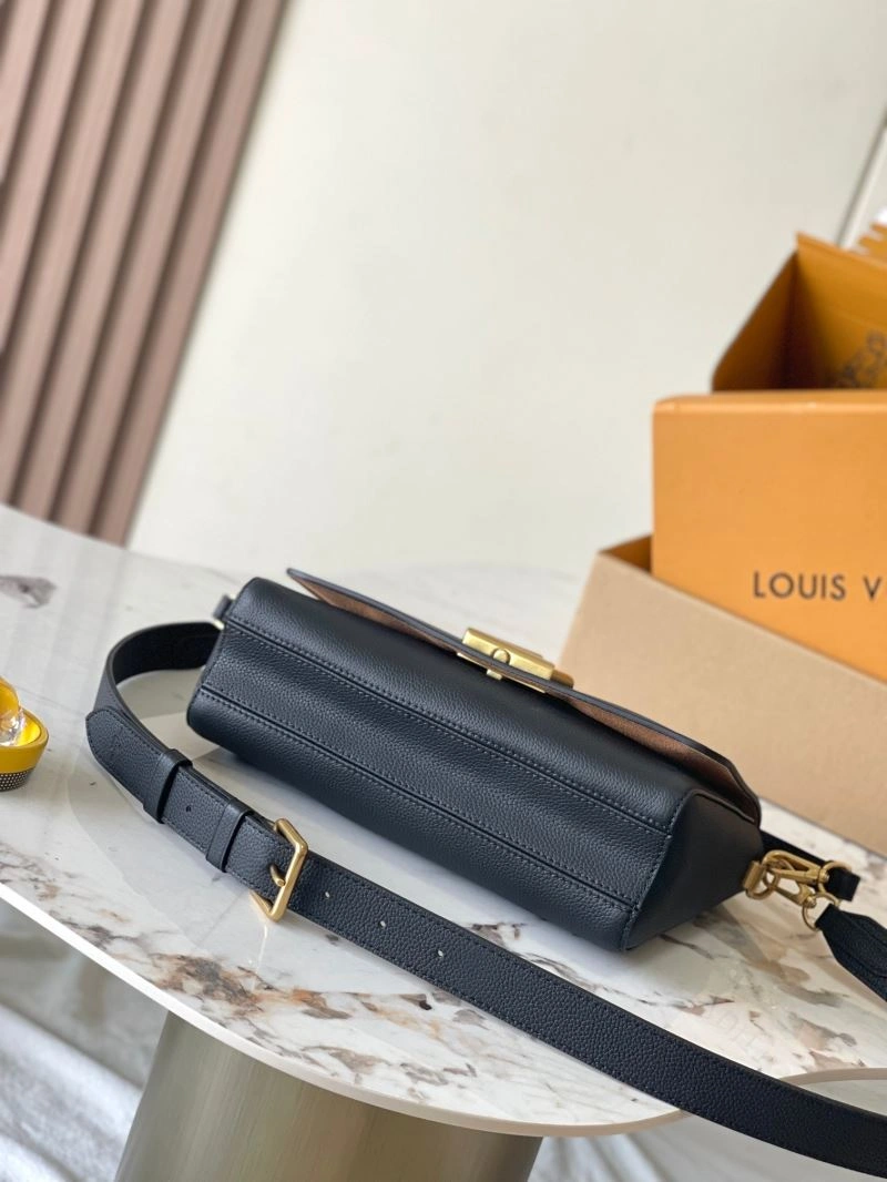Top mirror Louis Vuitton Twist Bags