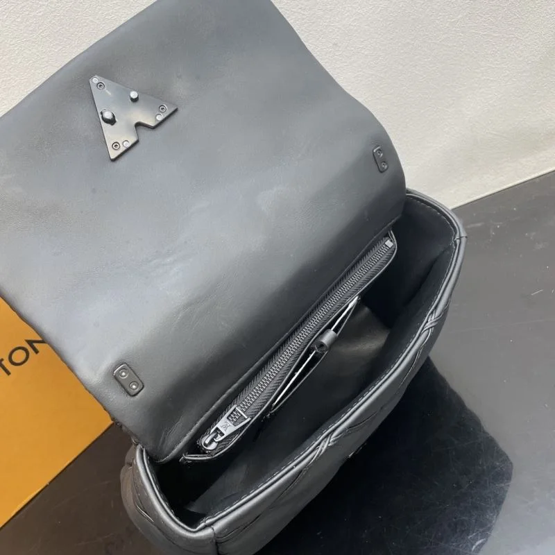 Official Louis Vuitton Twist Bags
