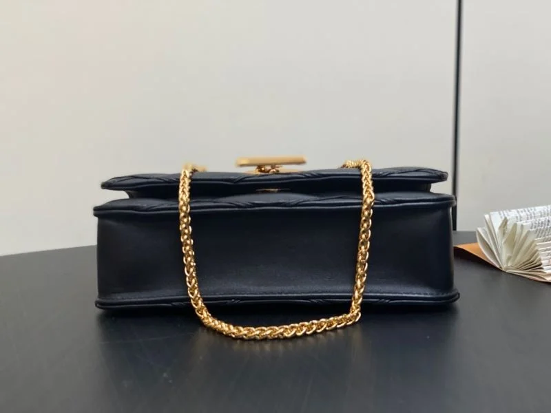 Cut-rate Louis Vuitton Twist Bags