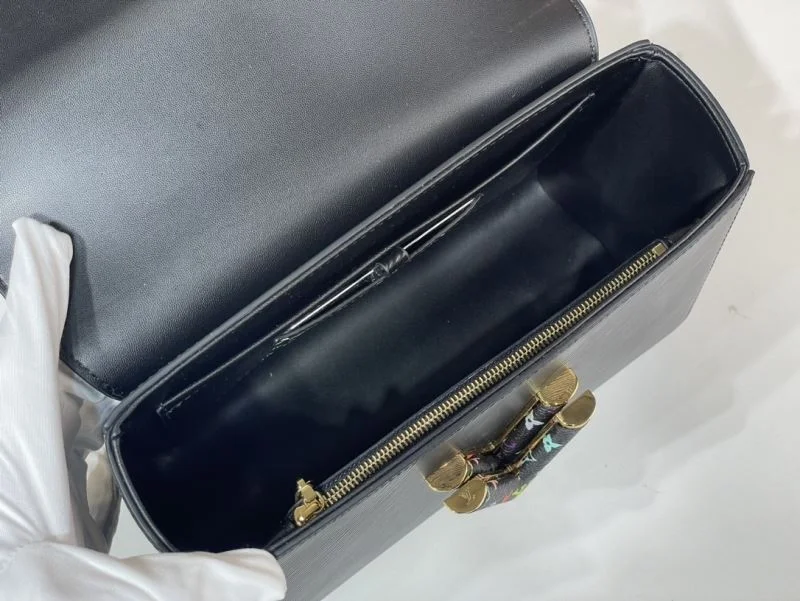 Inexpensive Louis Vuitton Twist Bags