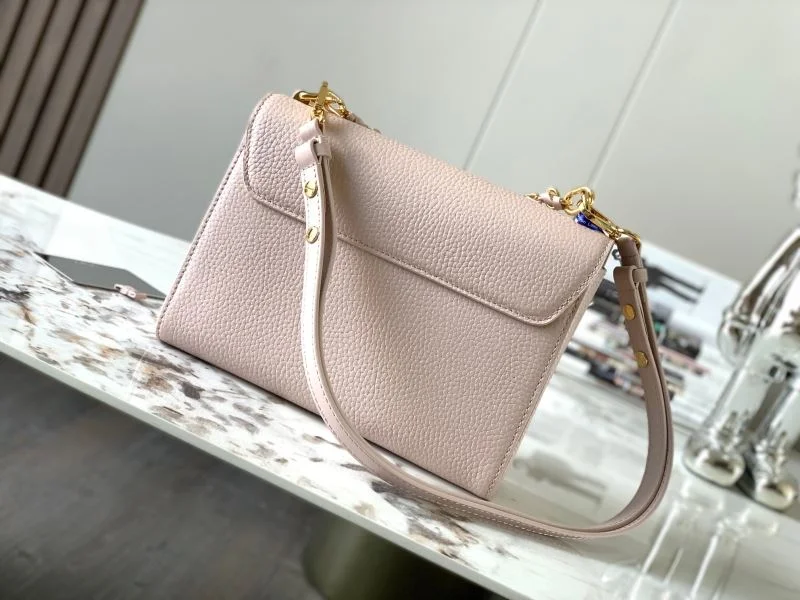 Top mirror Louis Vuitton Twist Bags