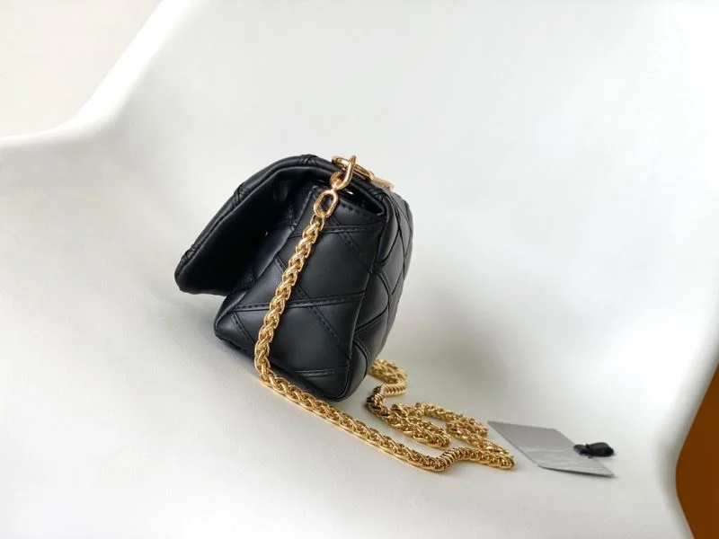 Original Louis Vuitton Twist Bags