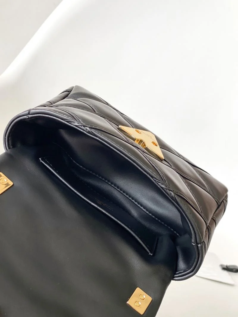 Original Louis Vuitton Twist Bags