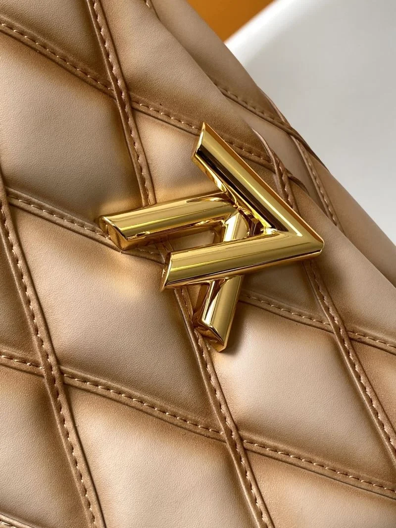 Accurate model Louis Vuitton Twist Bags