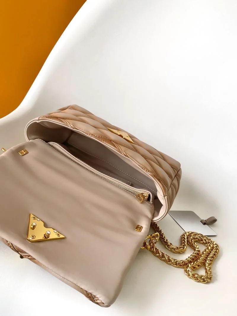 Accurate model Louis Vuitton Twist Bags