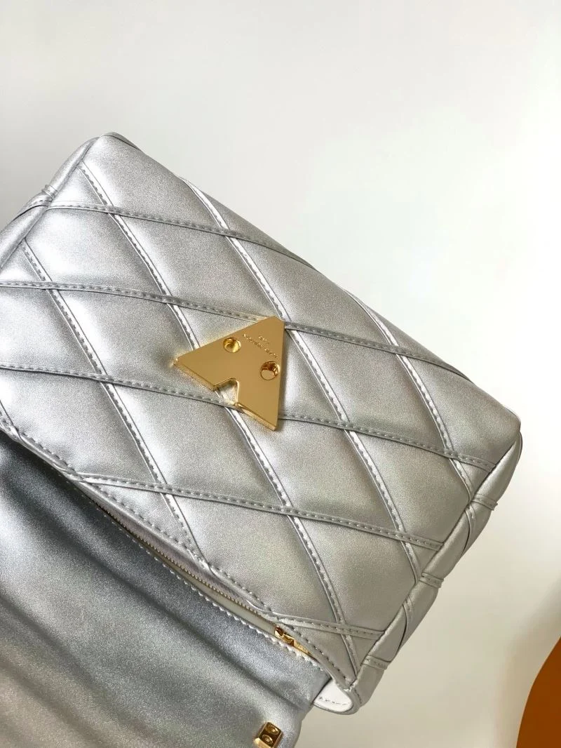 Original Louis Vuitton Twist Bags