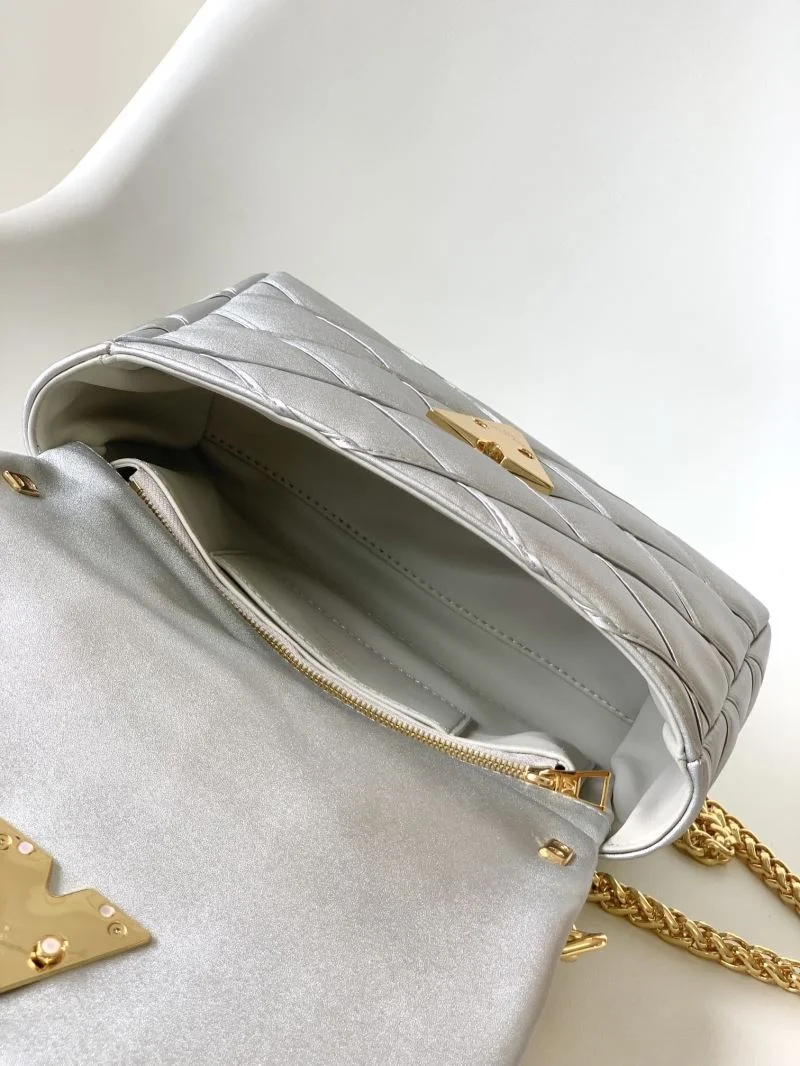 Original Louis Vuitton Twist Bags