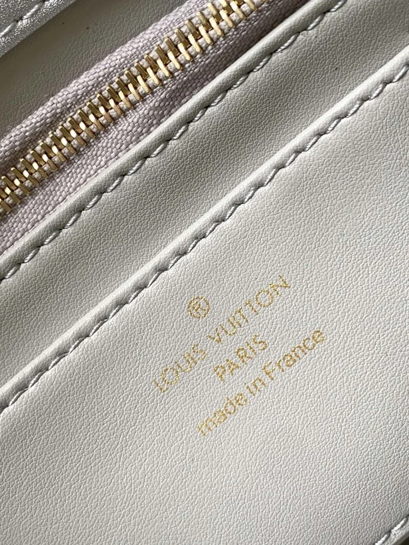 Original Louis Vuitton Twist Bags