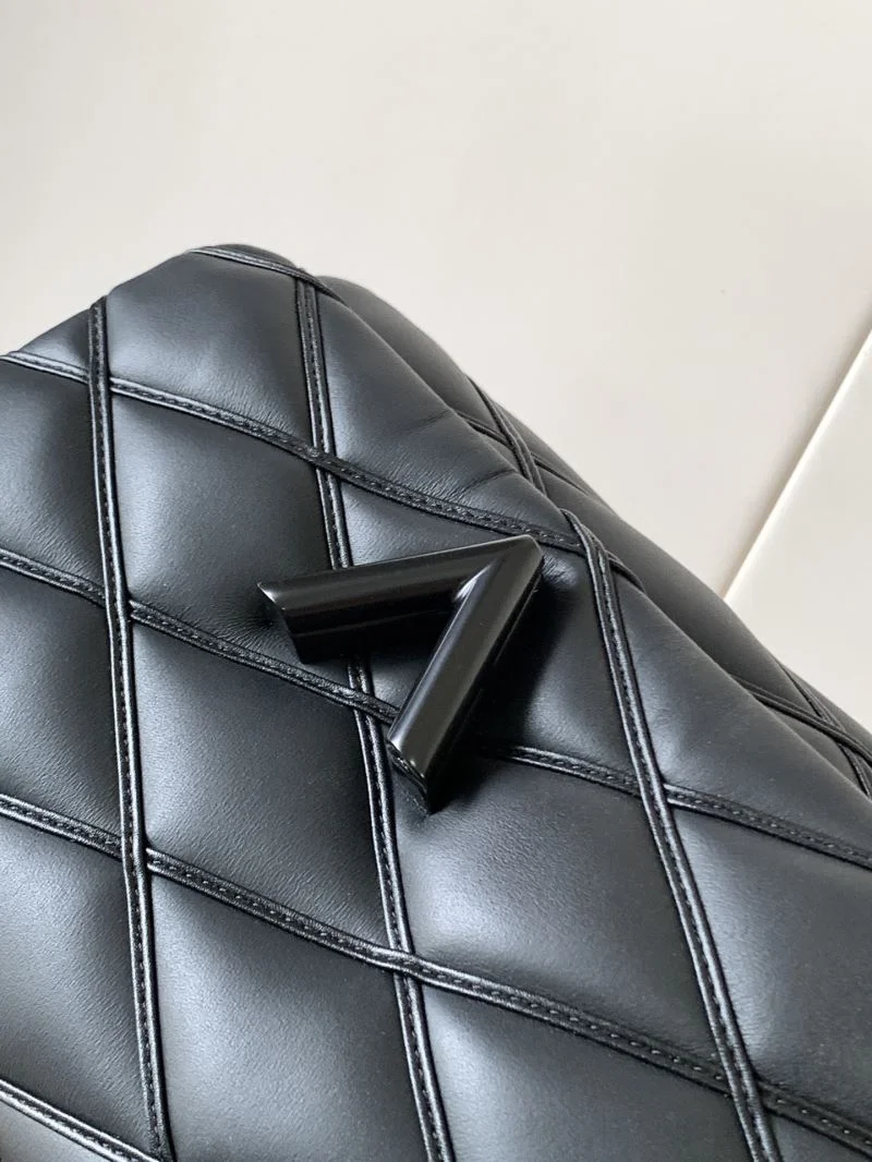 Precise copy Louis Vuitton Twist Bags