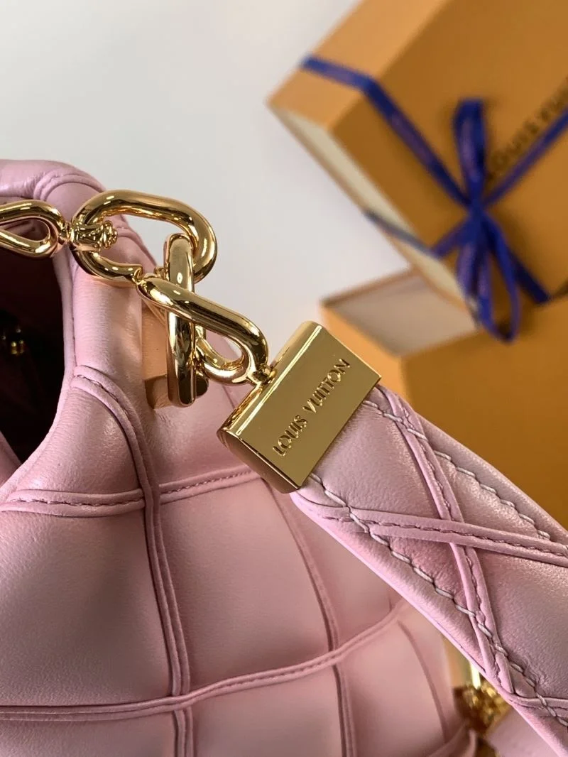 Accurate model Louis Vuitton Twist Bags