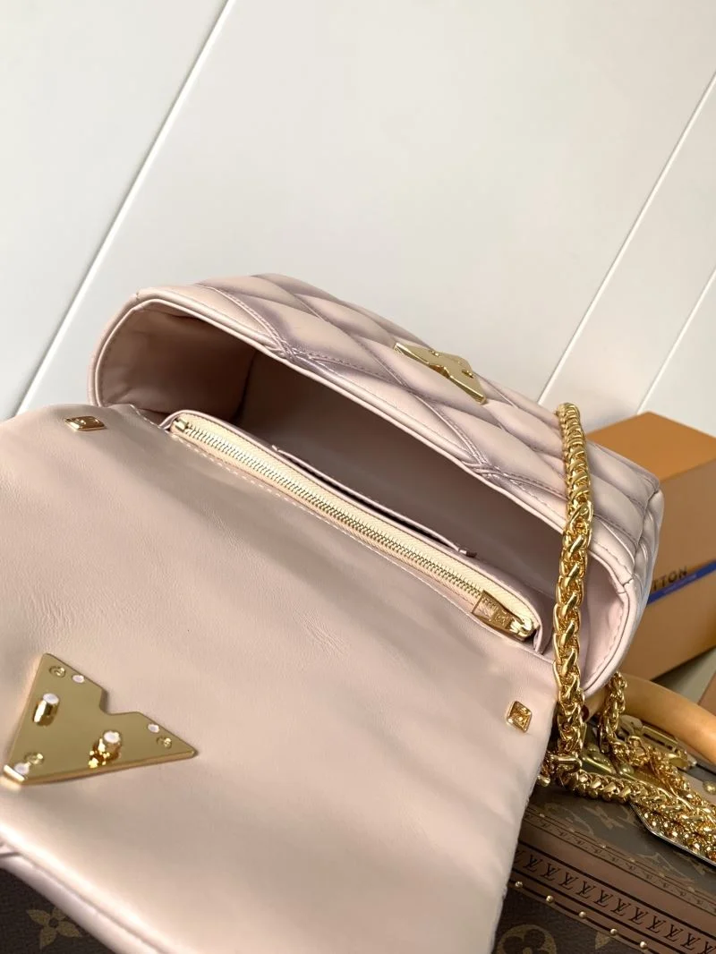 Top match Louis Vuitton Twist Bags