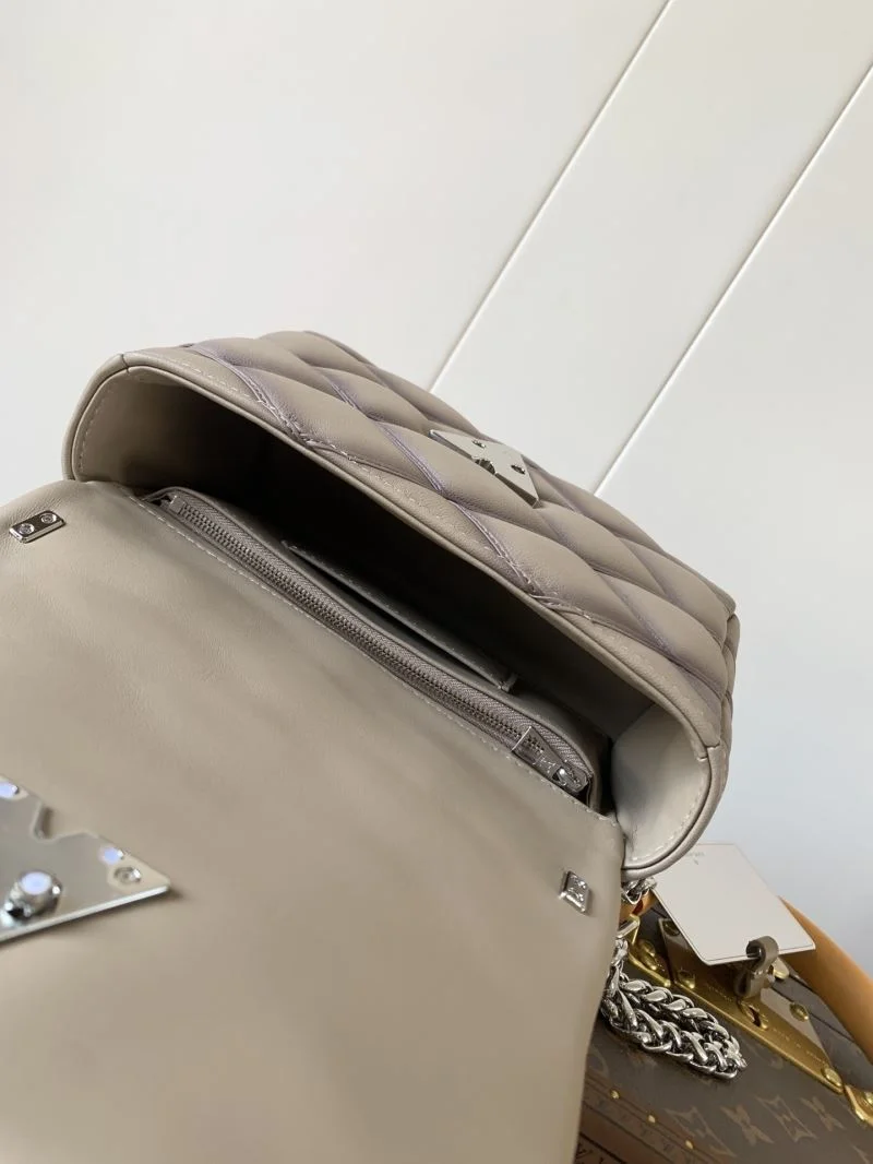 Inexpensive Louis Vuitton Twist Bags