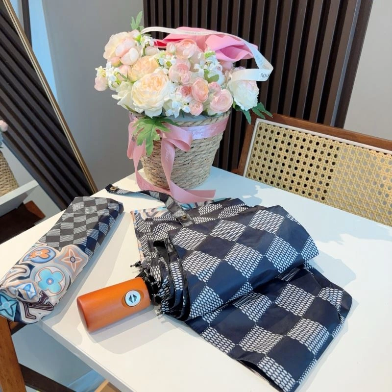 Indistinguishable Louis Vuitton Umbrella