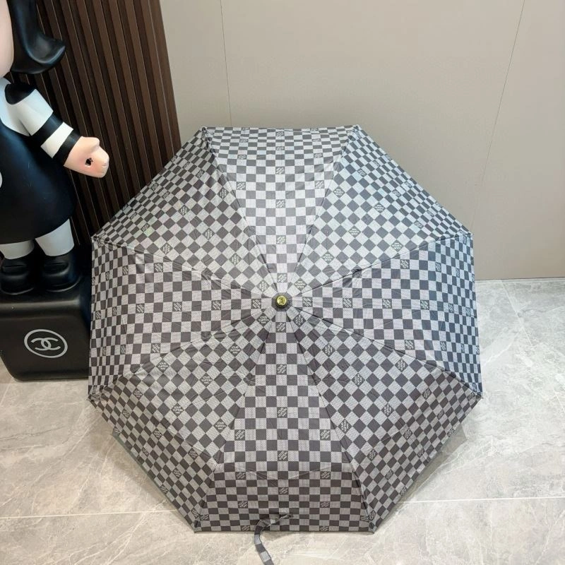 Indistinguishable Louis Vuitton Umbrella