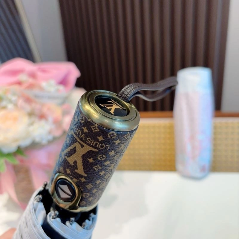 Indistinguishable Louis Vuitton Umbrella