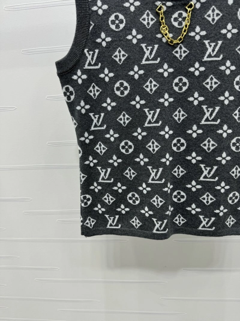 Accurate model Louis Vuitton Vest