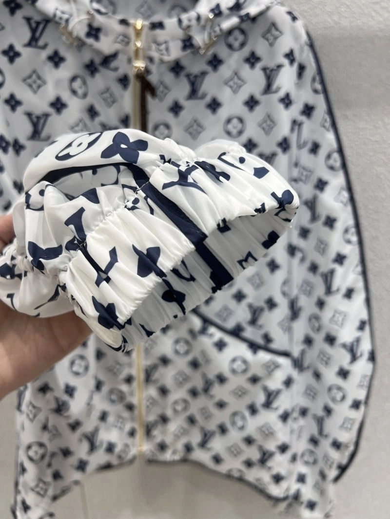 Top match Louis Vuitton Vest