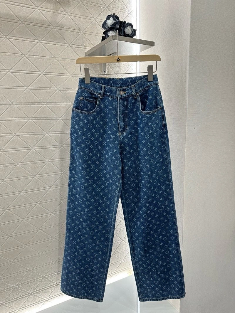 Accurate model Louis Vuitton Vest