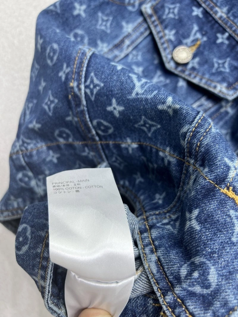 Top mirror Louis Vuitton Vest