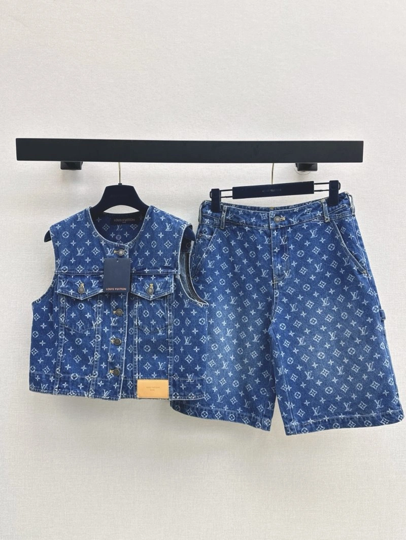 Louis Vuitton Vest