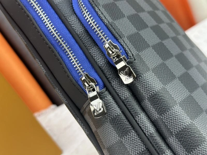 Top mirror Louis Vuitton Waist Chest Packs