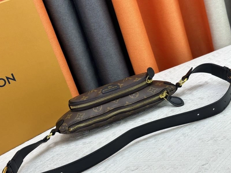 Brand-authenticated Louis Vuitton Waist Chest Packs