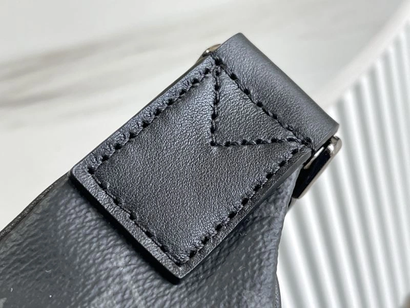 Inexpensive Louis Vuitton Waist Chest Packs