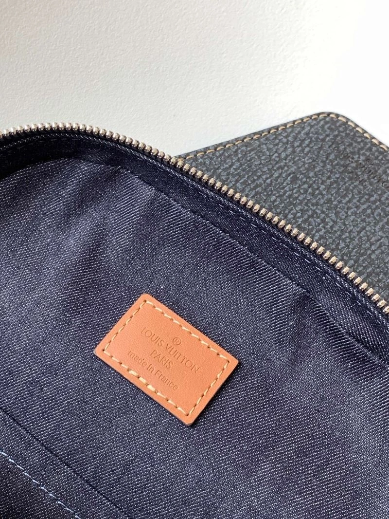 Brand-authenticated Louis Vuitton Waist Chest Packs