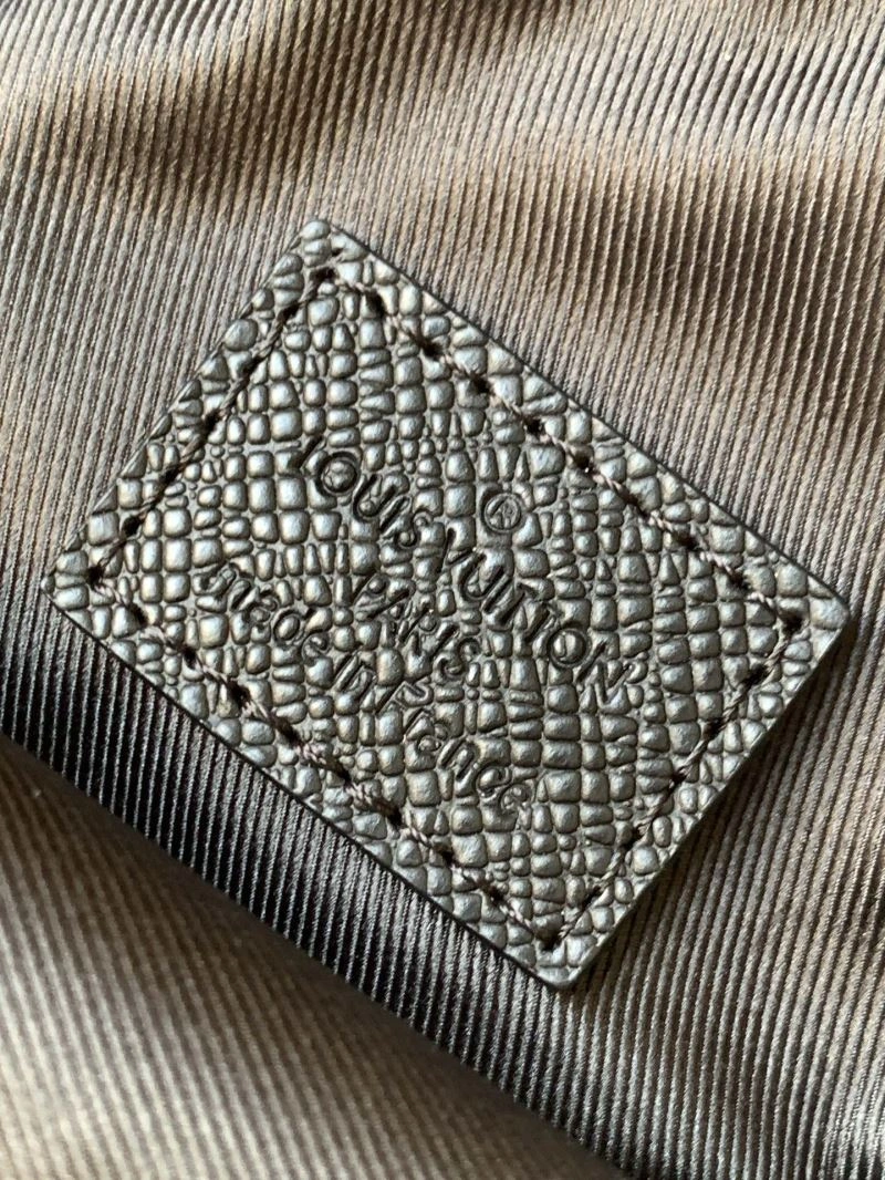 Top mirror Louis Vuitton Waist Chest Packs