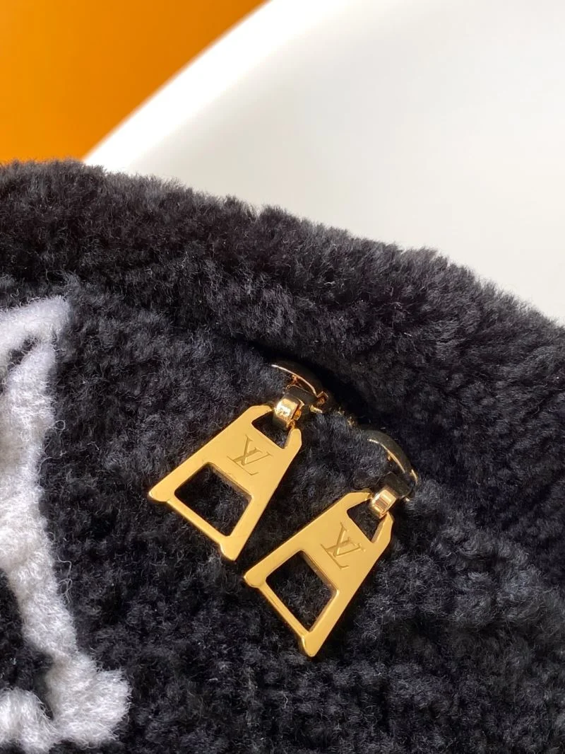 Mirror quality Louis Vuitton Waist Chest Packs