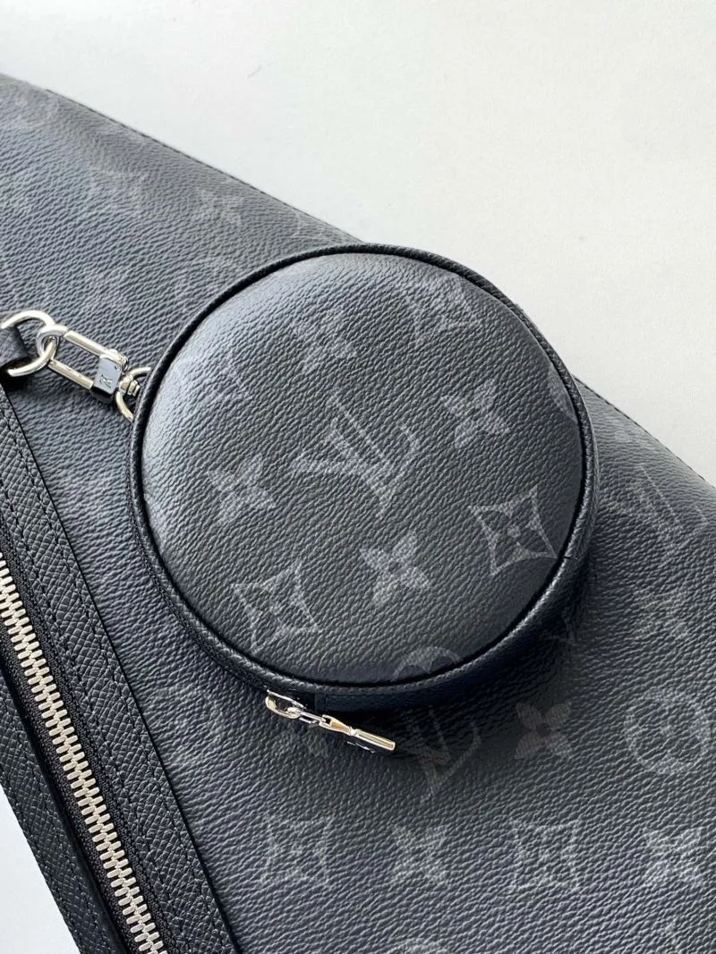 Accurate model Louis Vuitton Waist Chest Packs