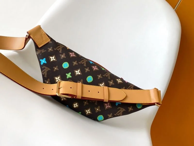 Top mirror Louis Vuitton Waist Chest Packs