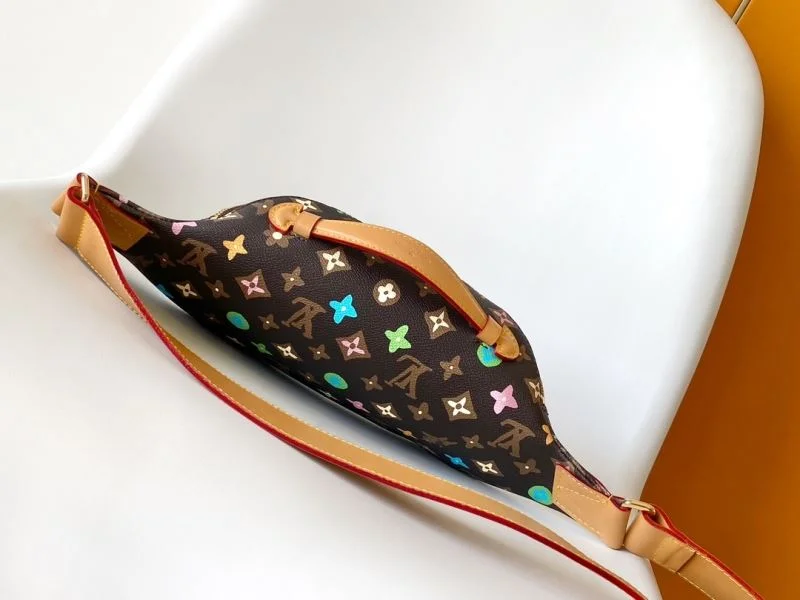 Top mirror Louis Vuitton Waist Chest Packs