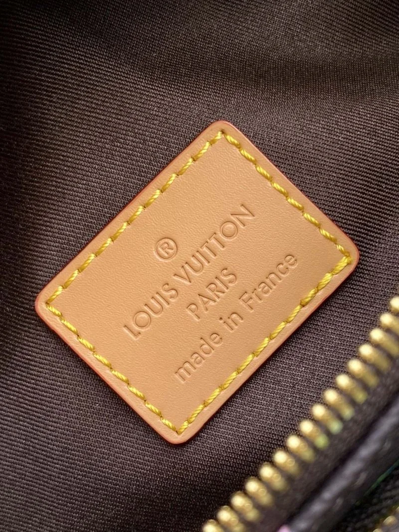 Top mirror Louis Vuitton Waist Chest Packs