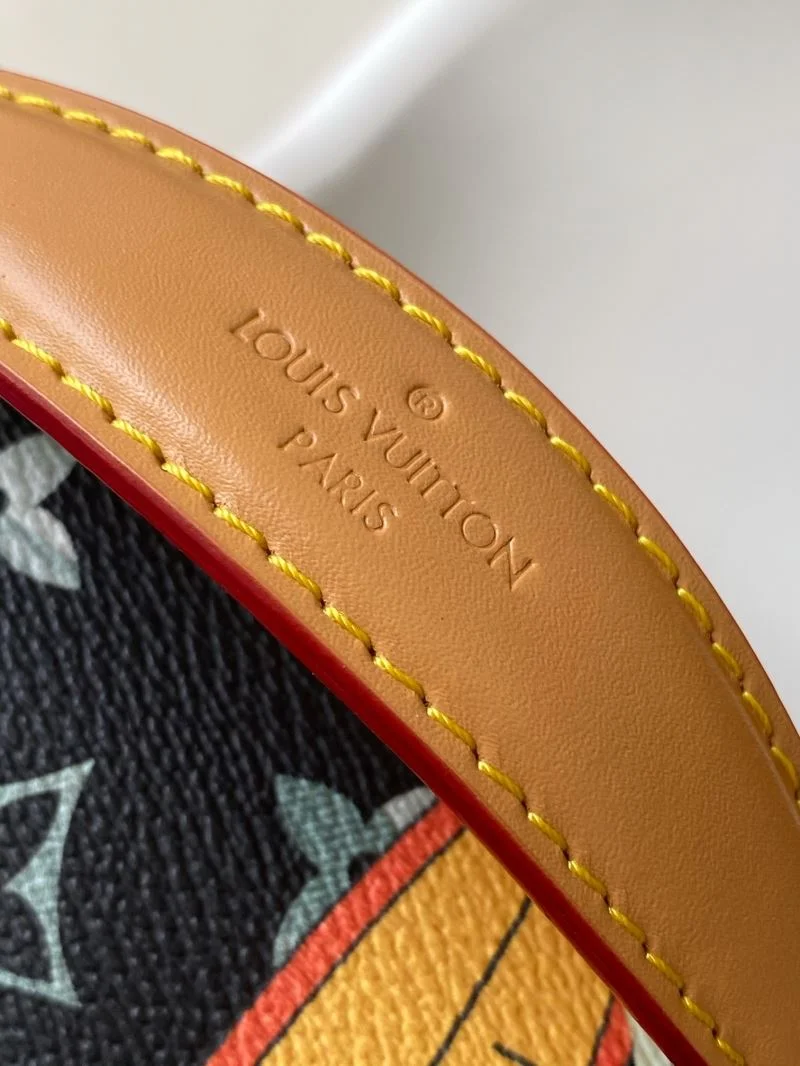 Cut-rate Louis Vuitton Waist Chest Packs