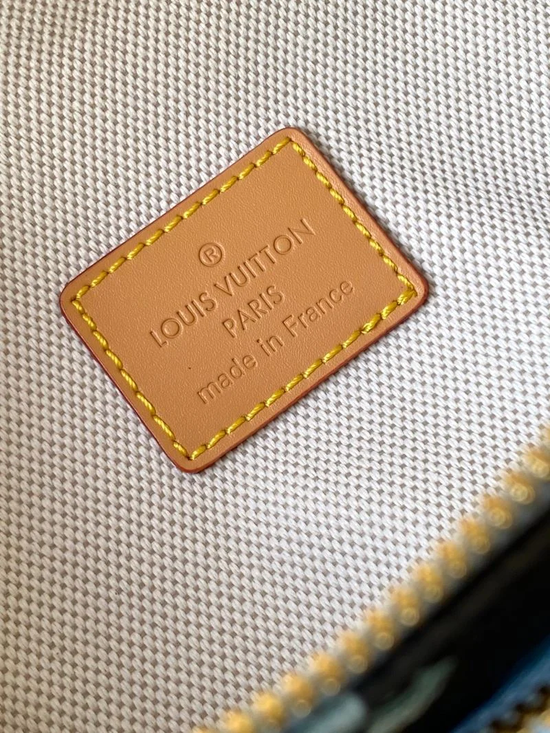 Cut-rate Louis Vuitton Waist Chest Packs